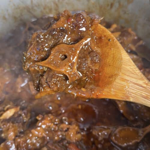 Rabo Guisado - Toni's Recipes