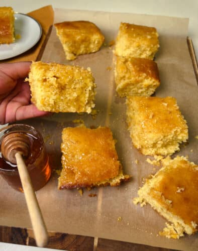Honey Butter Cornbread - Toni's Recipes