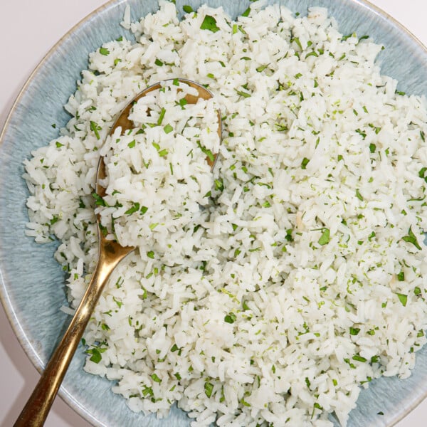 Copycat Cilantro Lime Rice - Toni's Recipes