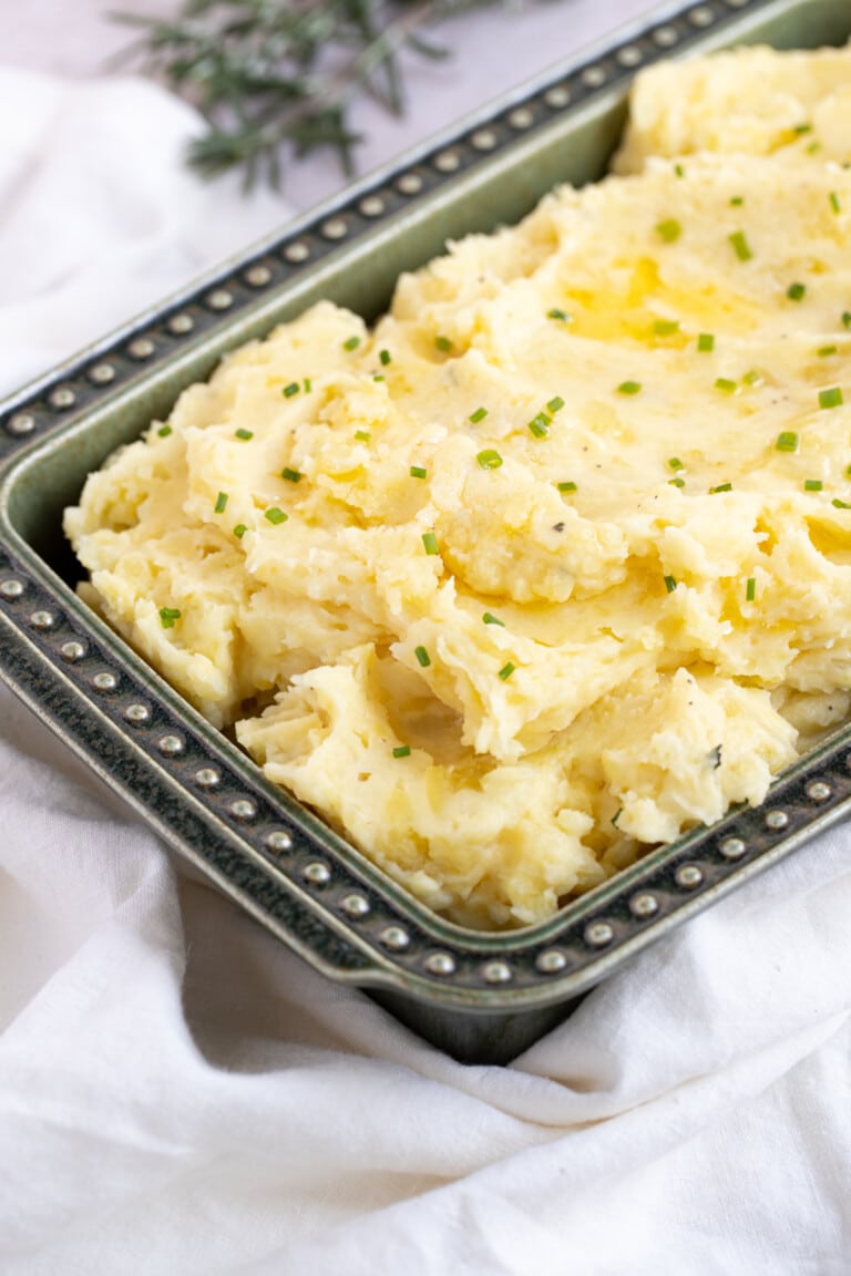 Creamy Garlic Mashed Potatoes - Toni's Recipes